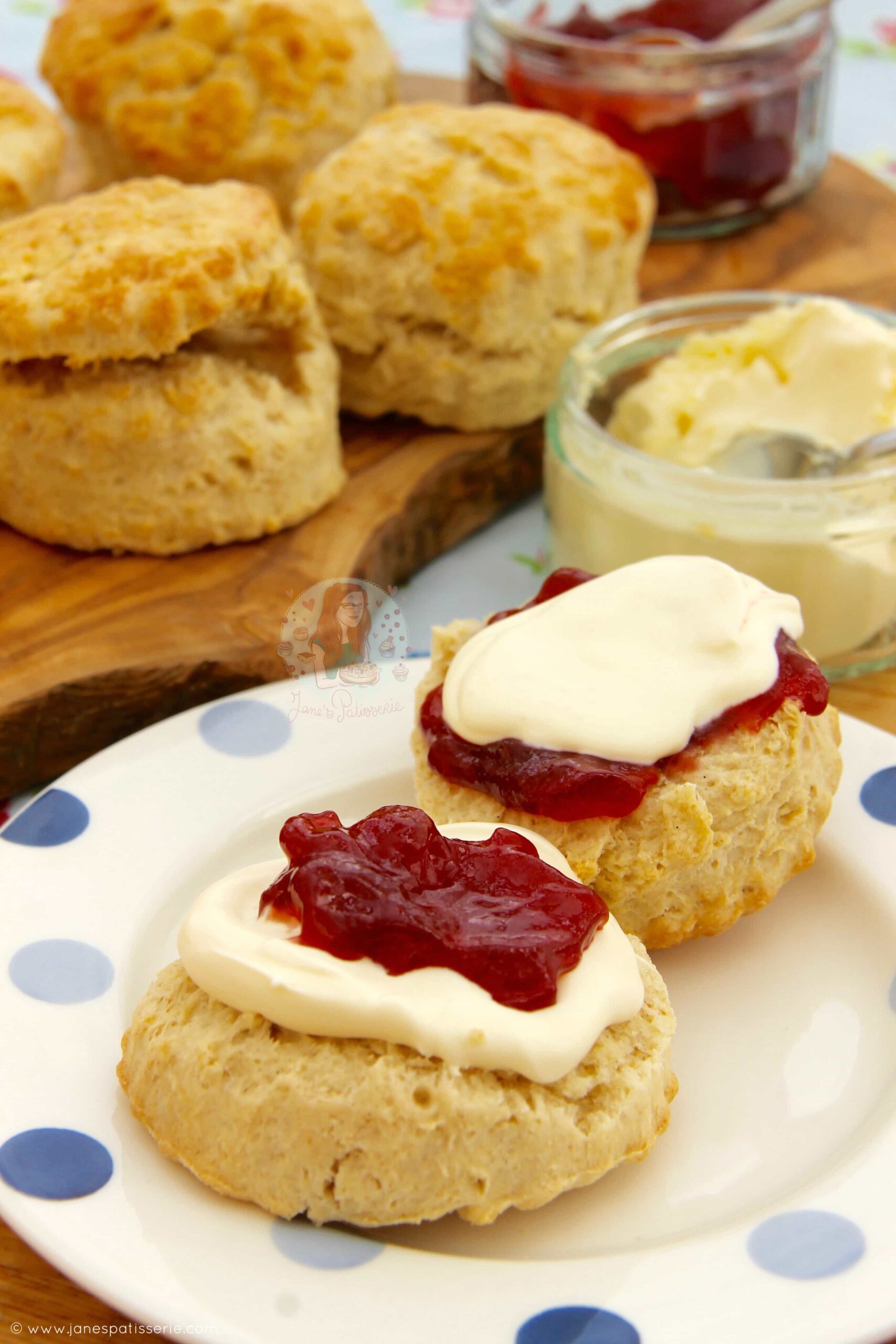 Classic Buttery Scones! - Jane's Patisserie