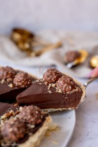 Ferrero Rocher & Nutella Tart! - Jane's Patisserie