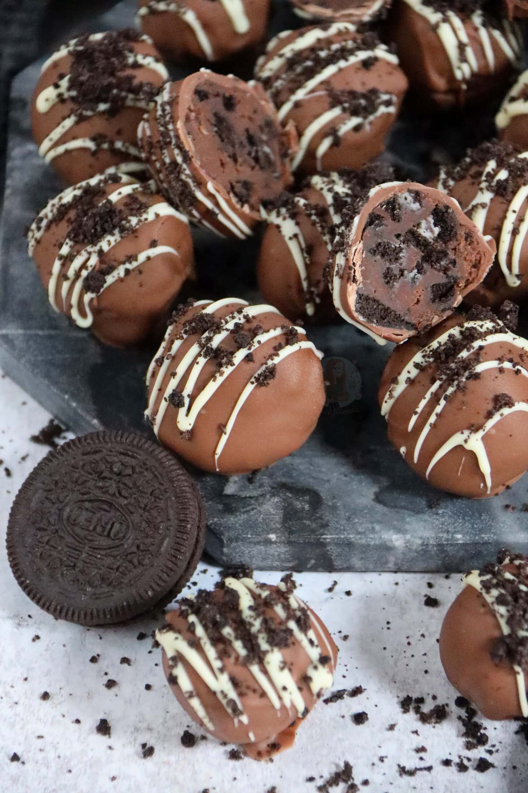 Oreo Chocolate Truffles! - Jane's Patisserie