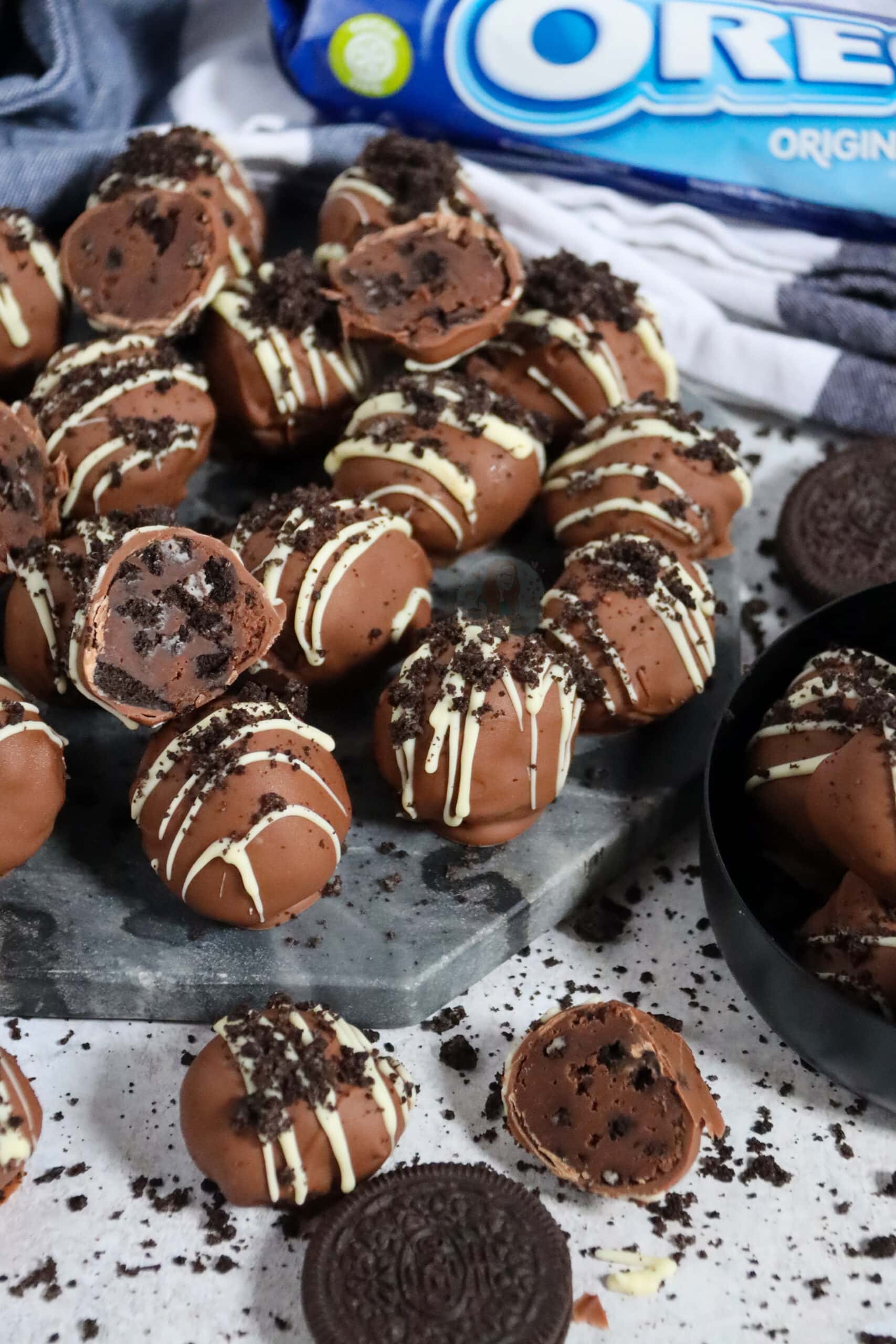 Oreo Chocolate Truffles! - Jane's Patisserie