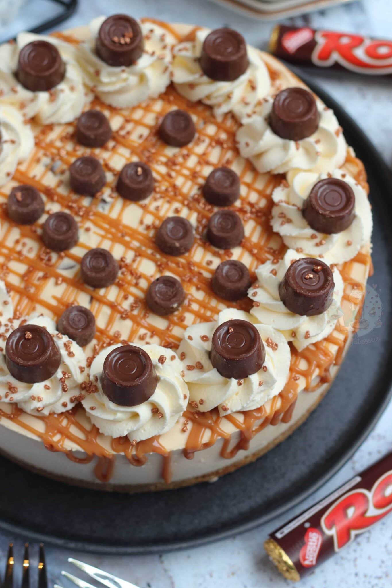 No-Bake Caramel Rolo Cheesecake! - Jane's Patisserie