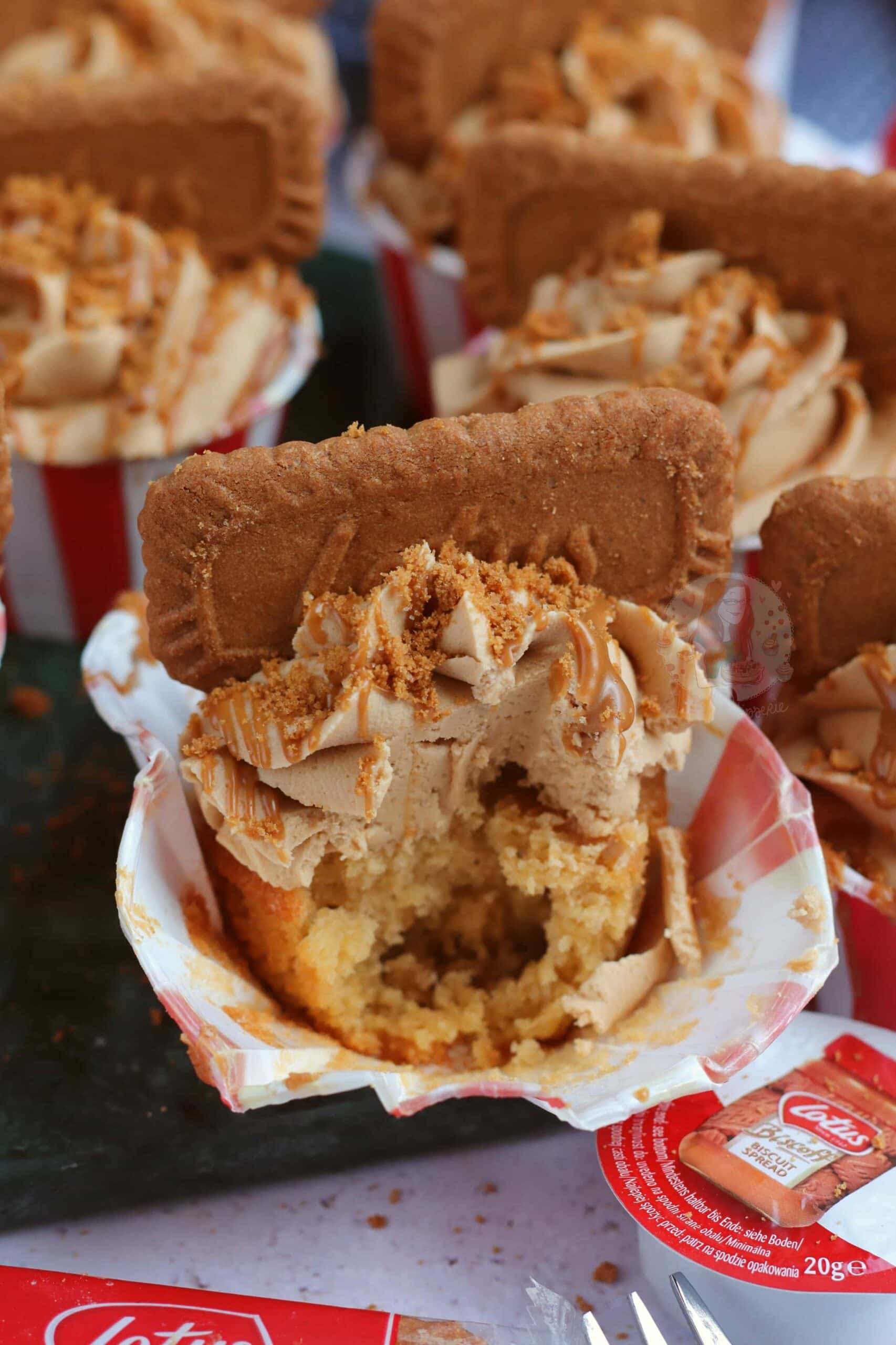 Biscoff Cupcakes! - Jane's Patisserie