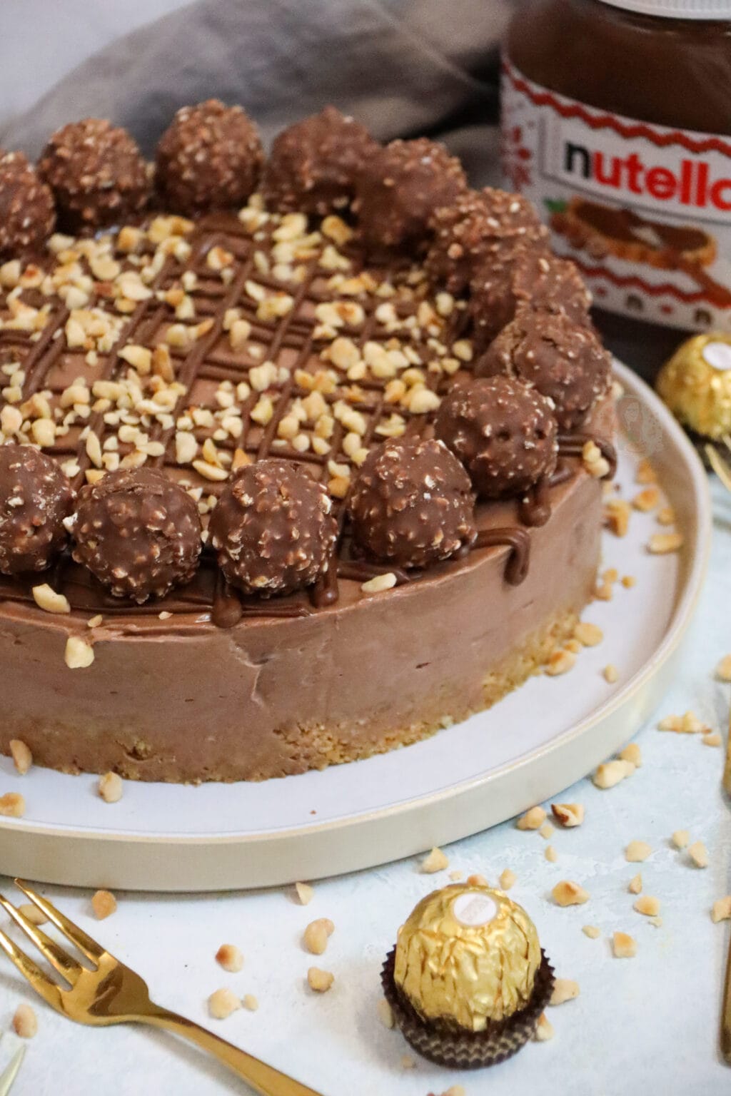 No-Bake Ferrero Rocher and Nutella Cheesecake! - Jane's Patisserie