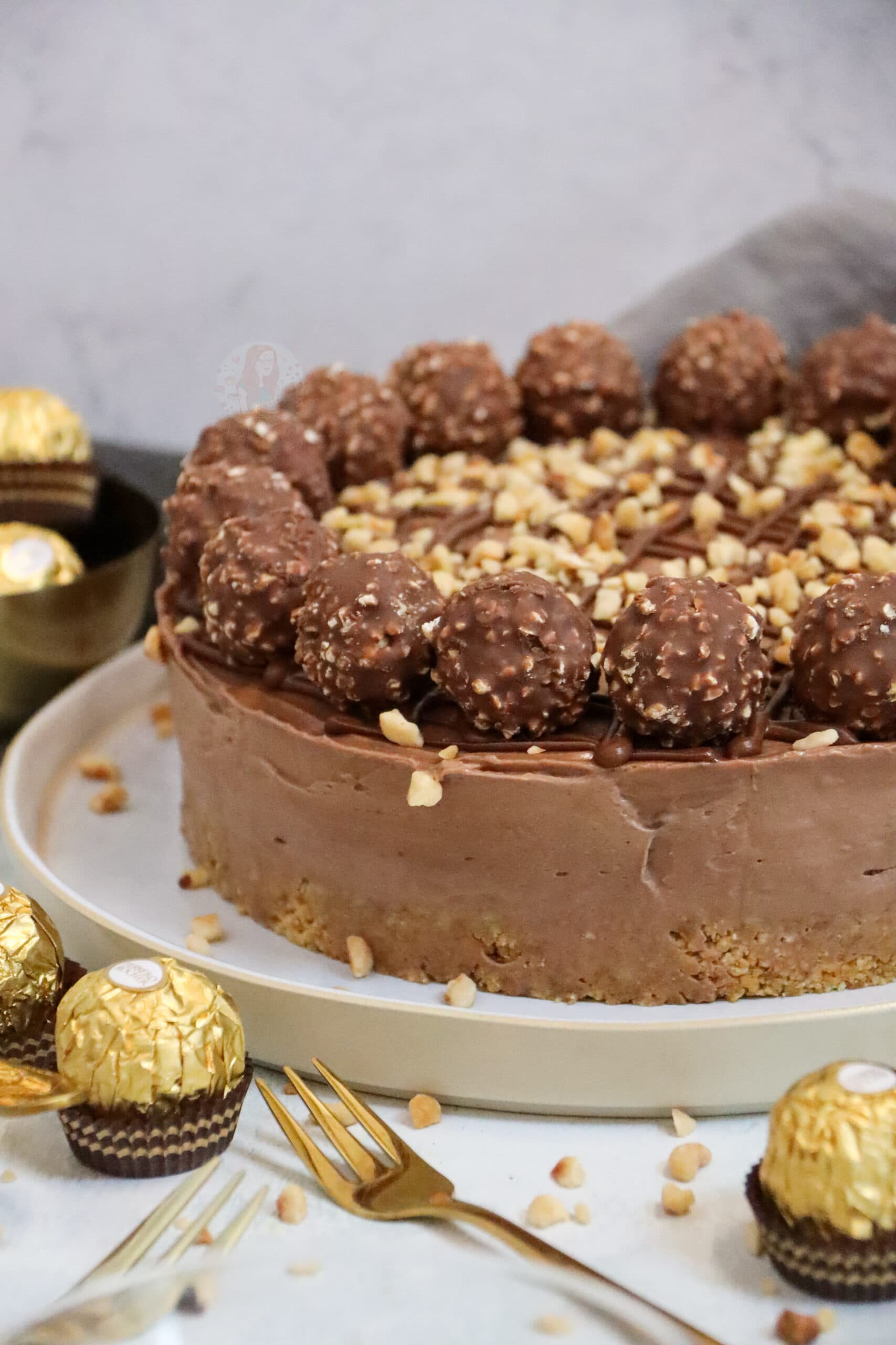 No-Bake Ferrero Rocher and Nutella Cheesecake! - Jane's Patisserie