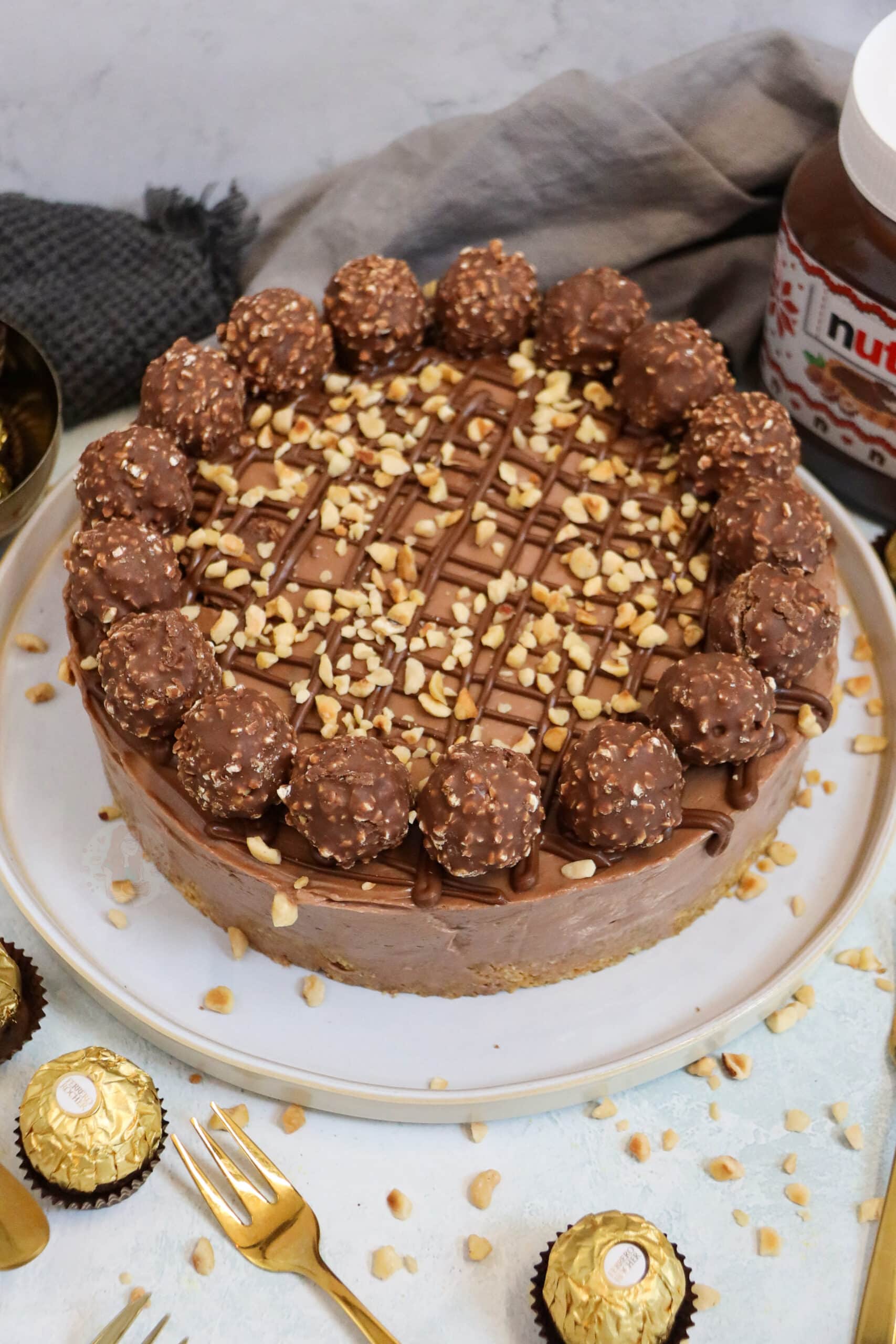 No-Bake Ferrero Rocher and Nutella Cheesecake! - Jane's Patisserie