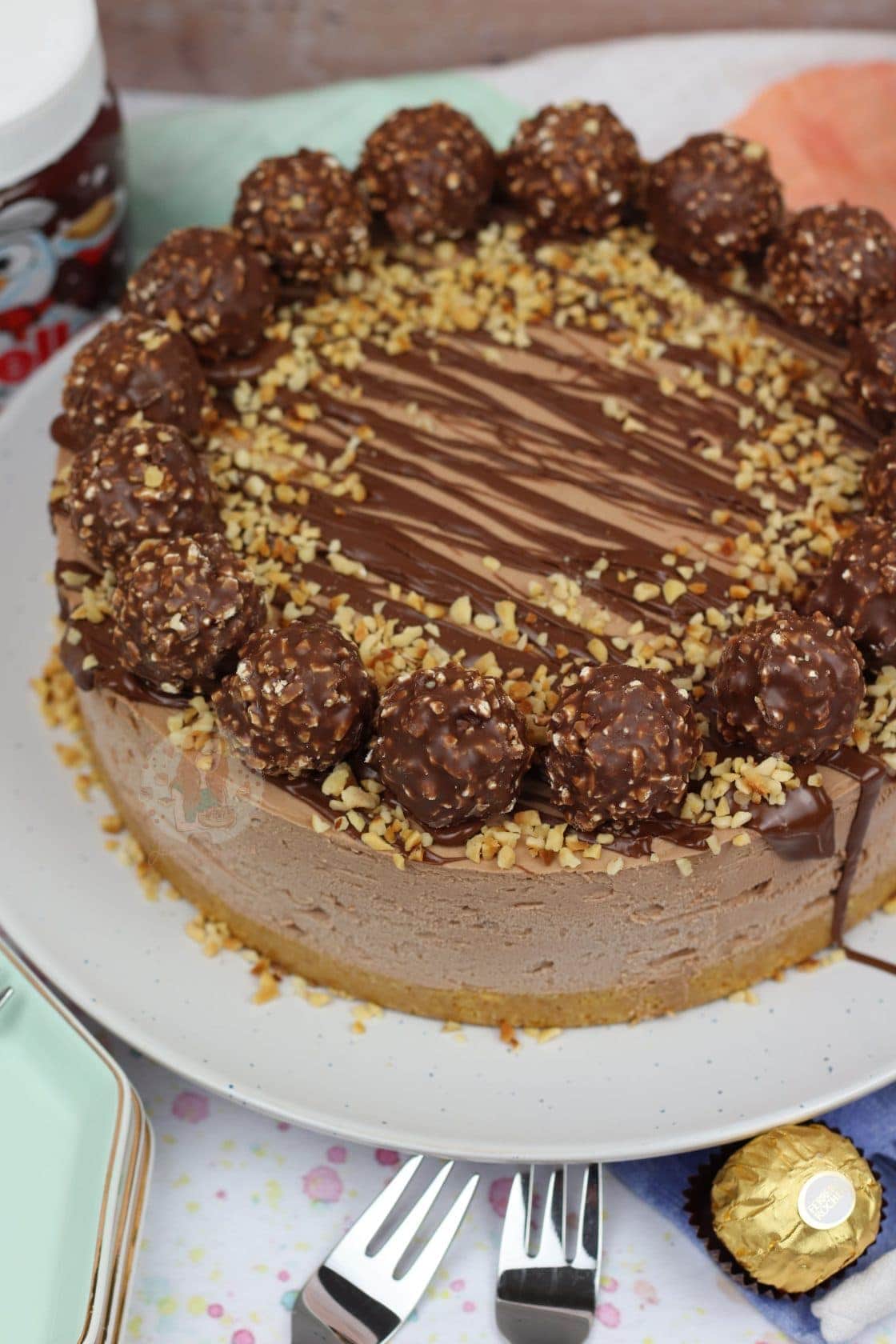 No-Bake Ferrero Rocher and Nutella Cheesecake! - Jane's Patisserie