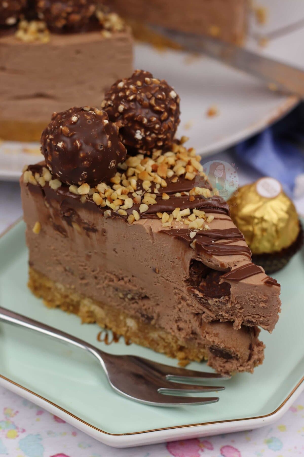 No-Bake Ferrero Rocher and Nutella Cheesecake! - Jane's Patisserie