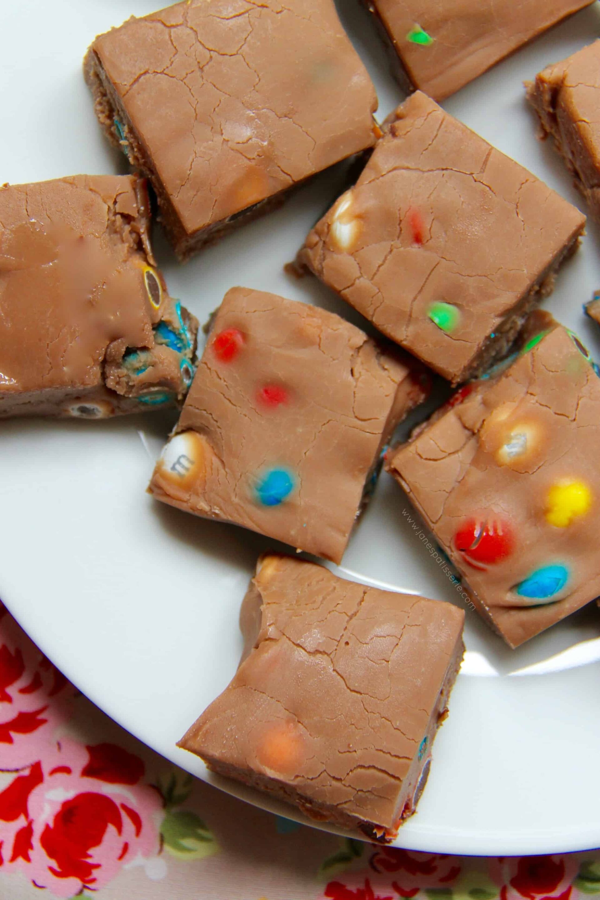 Easy Microwaveable Fudge! - Jane's Patisserie