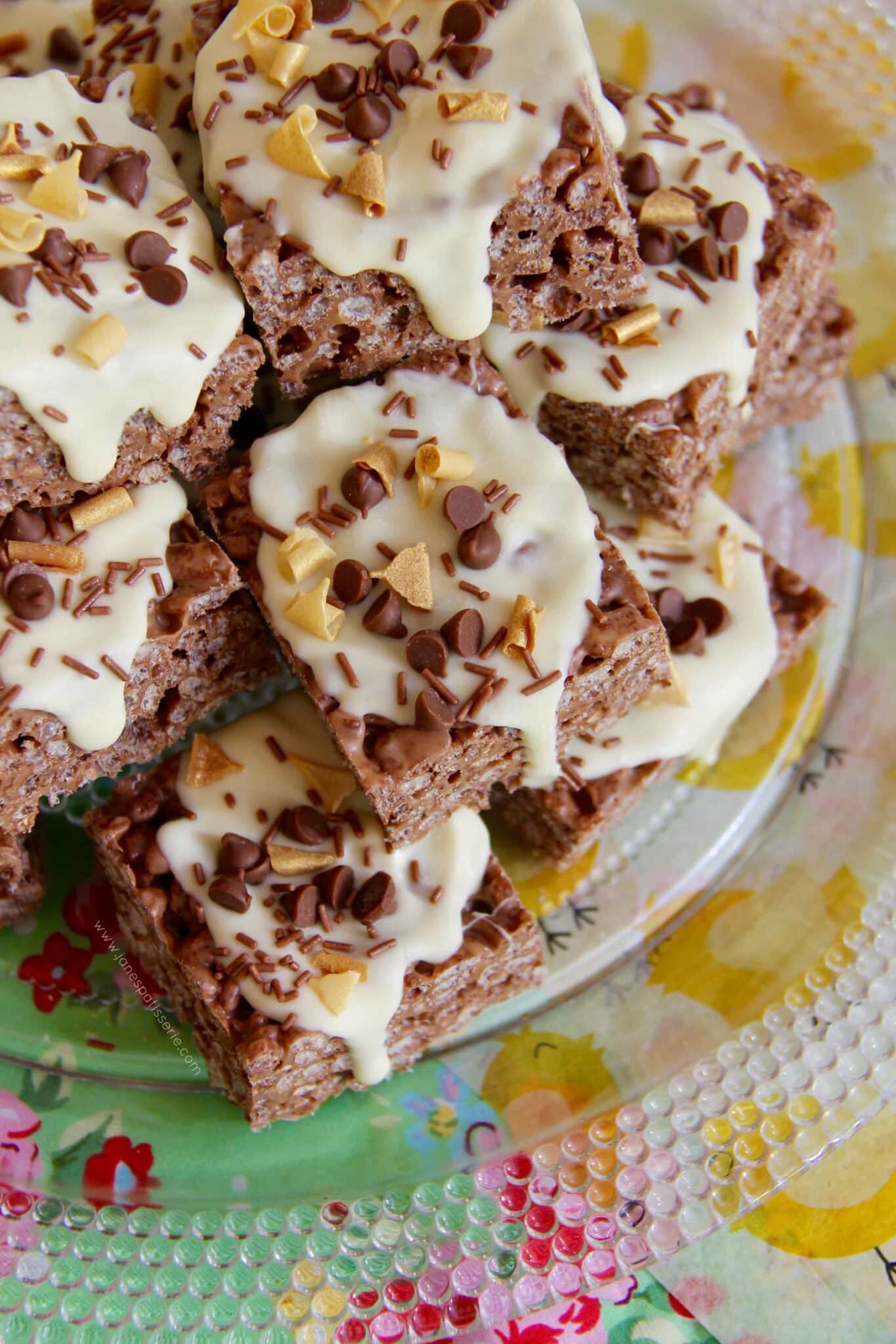 Mars Bar Crispy Squares! - Jane's Patisserie