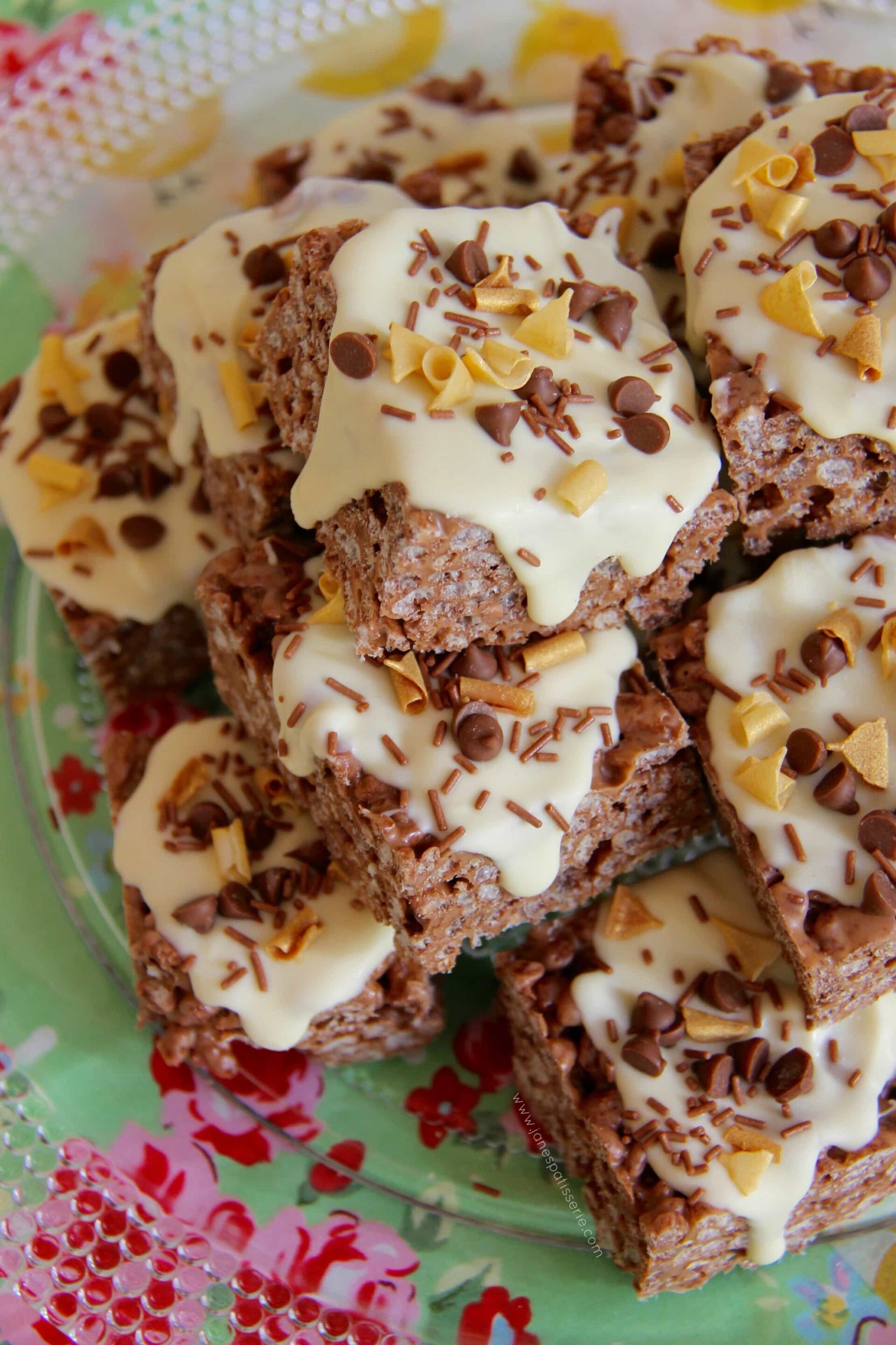 Mars Bar Crispy Squares! - Jane's Patisserie