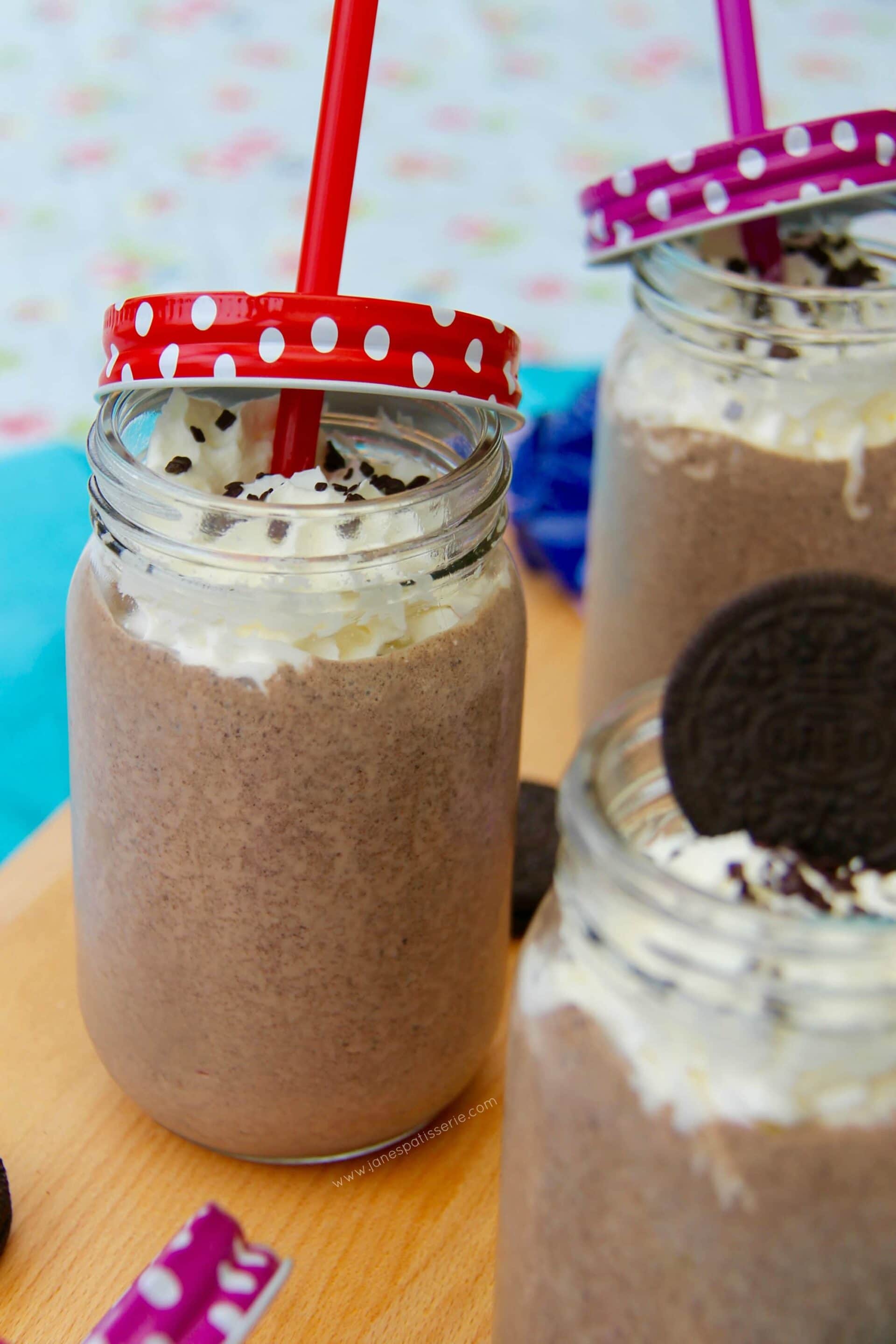 Oreo Chocolate Milkshakes! - Jane's Patisserie