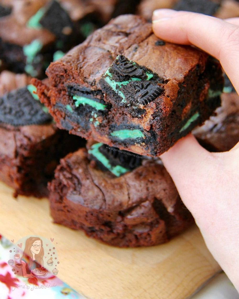 Mint Oreo Brownies! - Jane's Patisserie