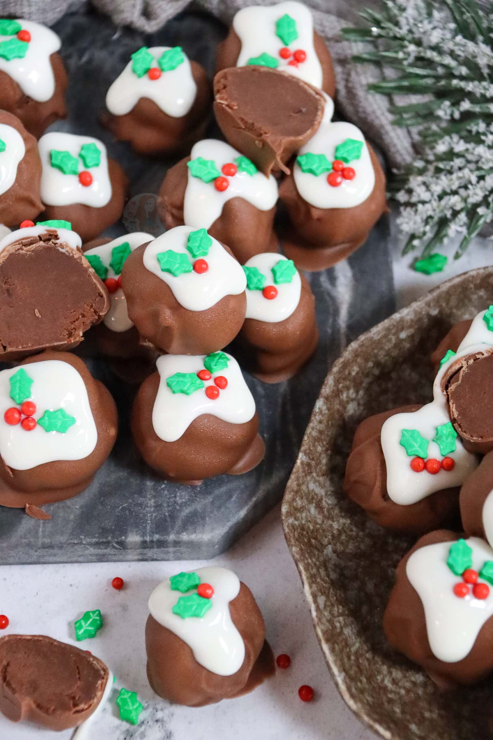 Christmas Pudding Chocolate Truffles! - Jane's Patisserie