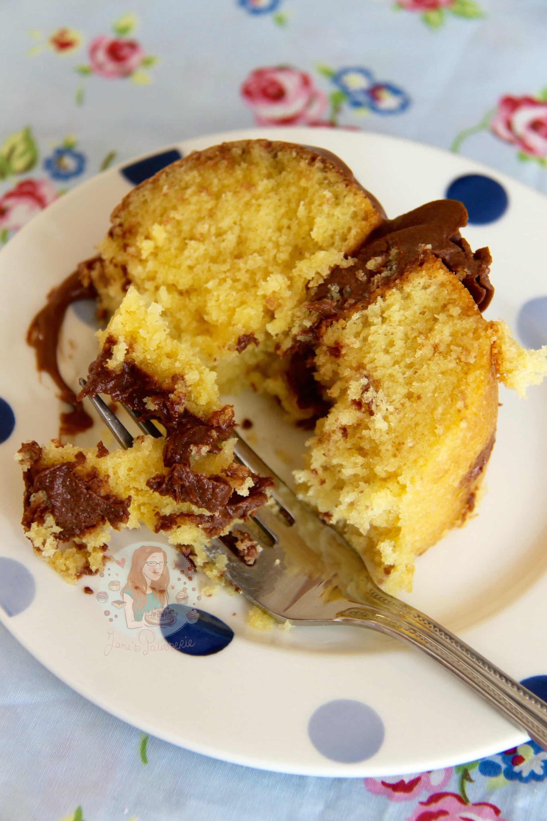Giant Doughnut Cake! - Jane's Patisserie