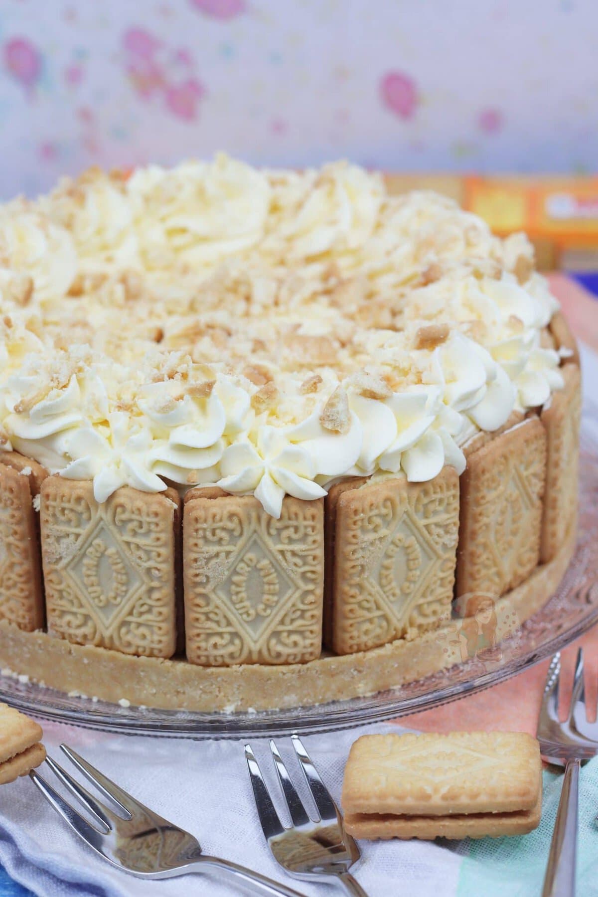 No-Bake Custard Cream Cheesecake! - Jane's Patisserie