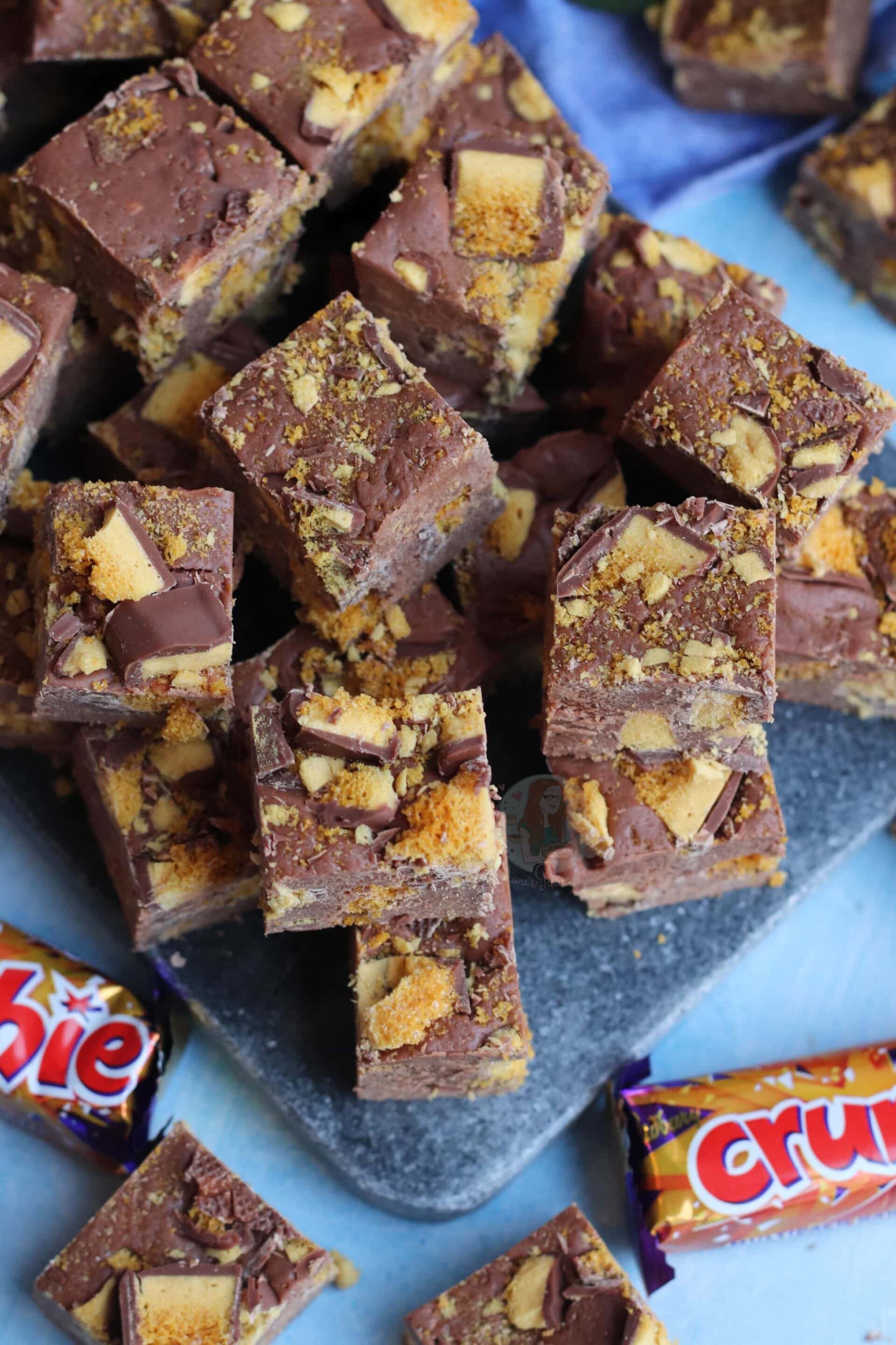 Honeycomb Crunchie Fudge! - Jane's Patisserie