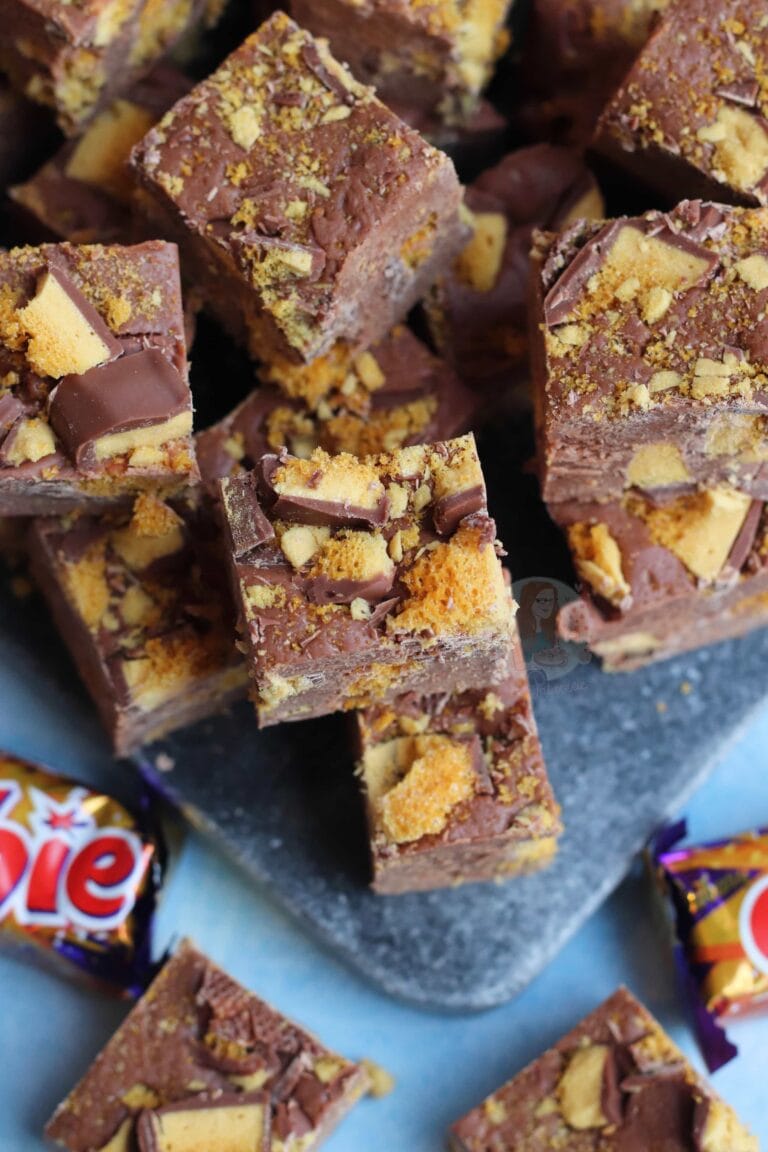 Honeycomb Crunchie Fudge! - Jane's Patisserie