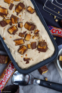 No Churn Crunchie Ice Cream! - Jane's Patisserie