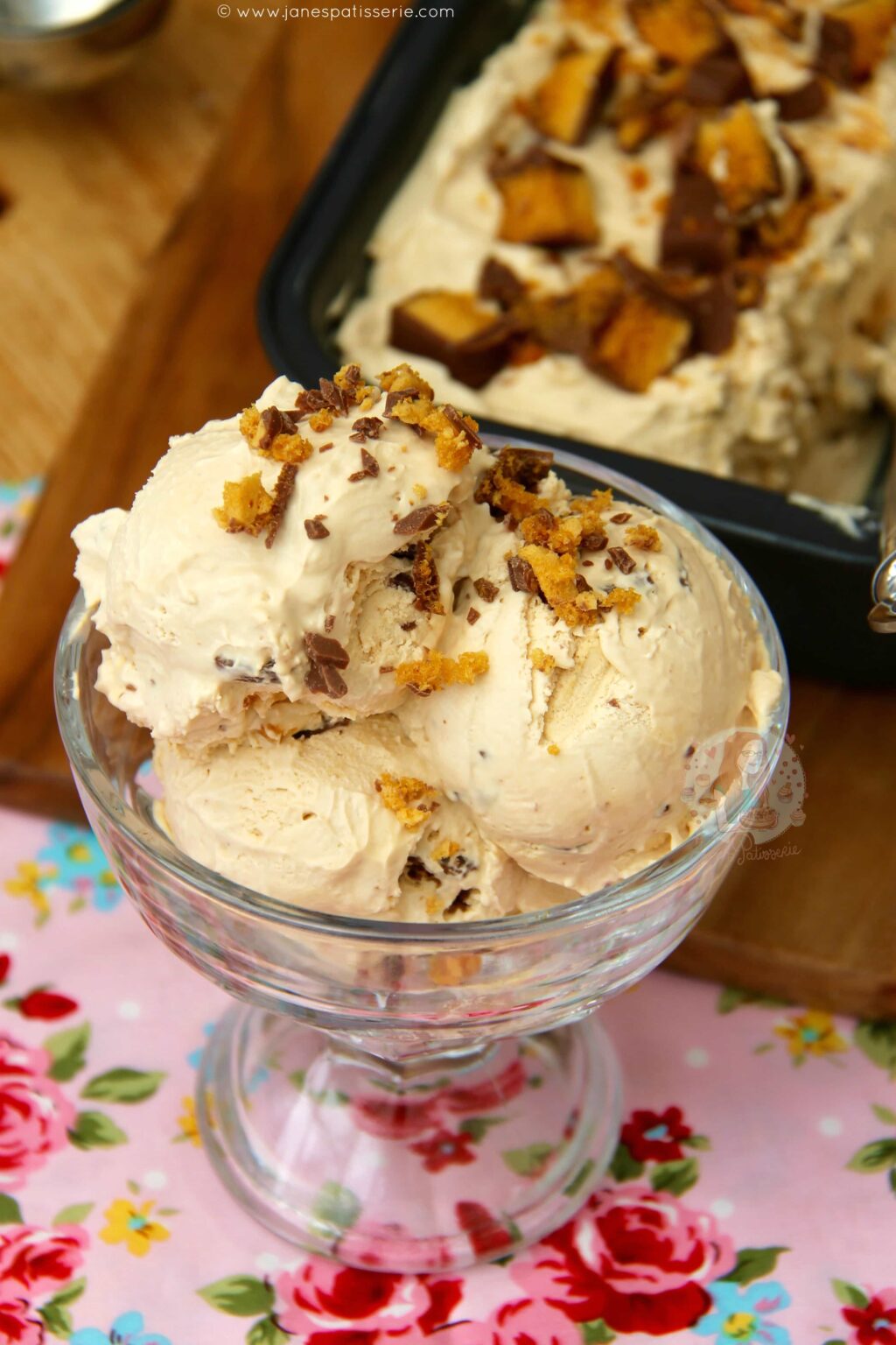 No Churn Crunchie Ice Cream! - Jane's Patisserie