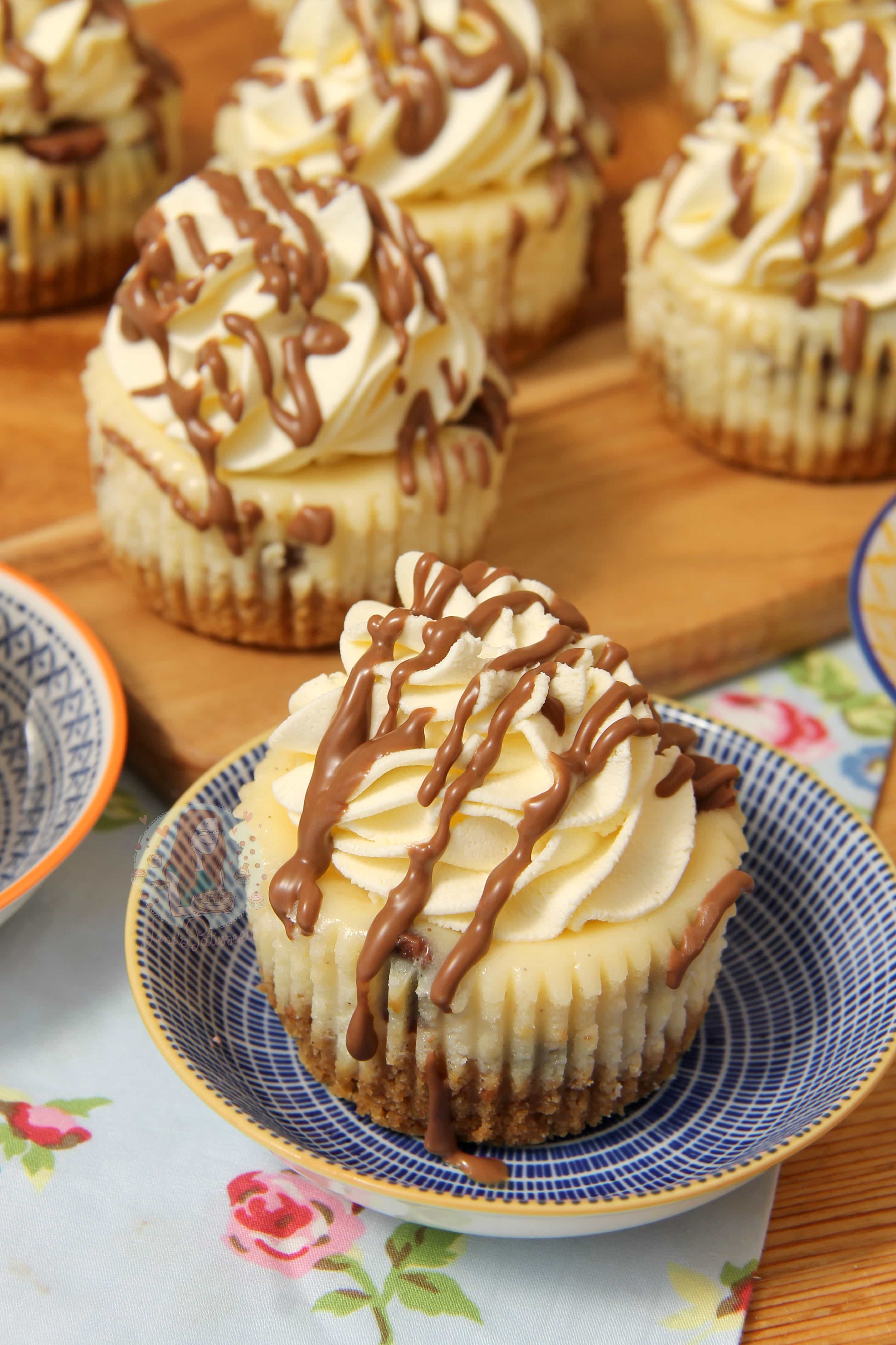 Mini Chocolate Chip Cheesecakes! - Jane's Patisserie