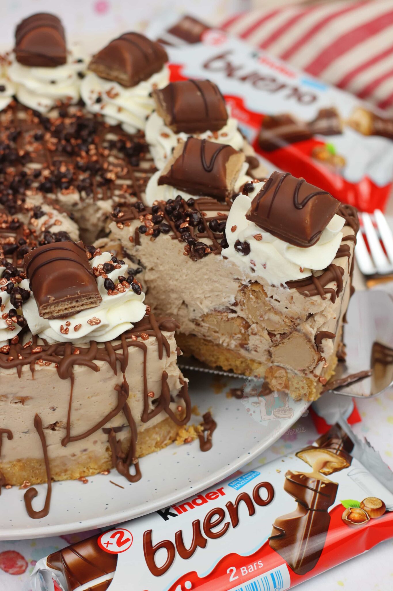 No-Bake Kinder Bueno Cheesecake! - Jane's Patisserie