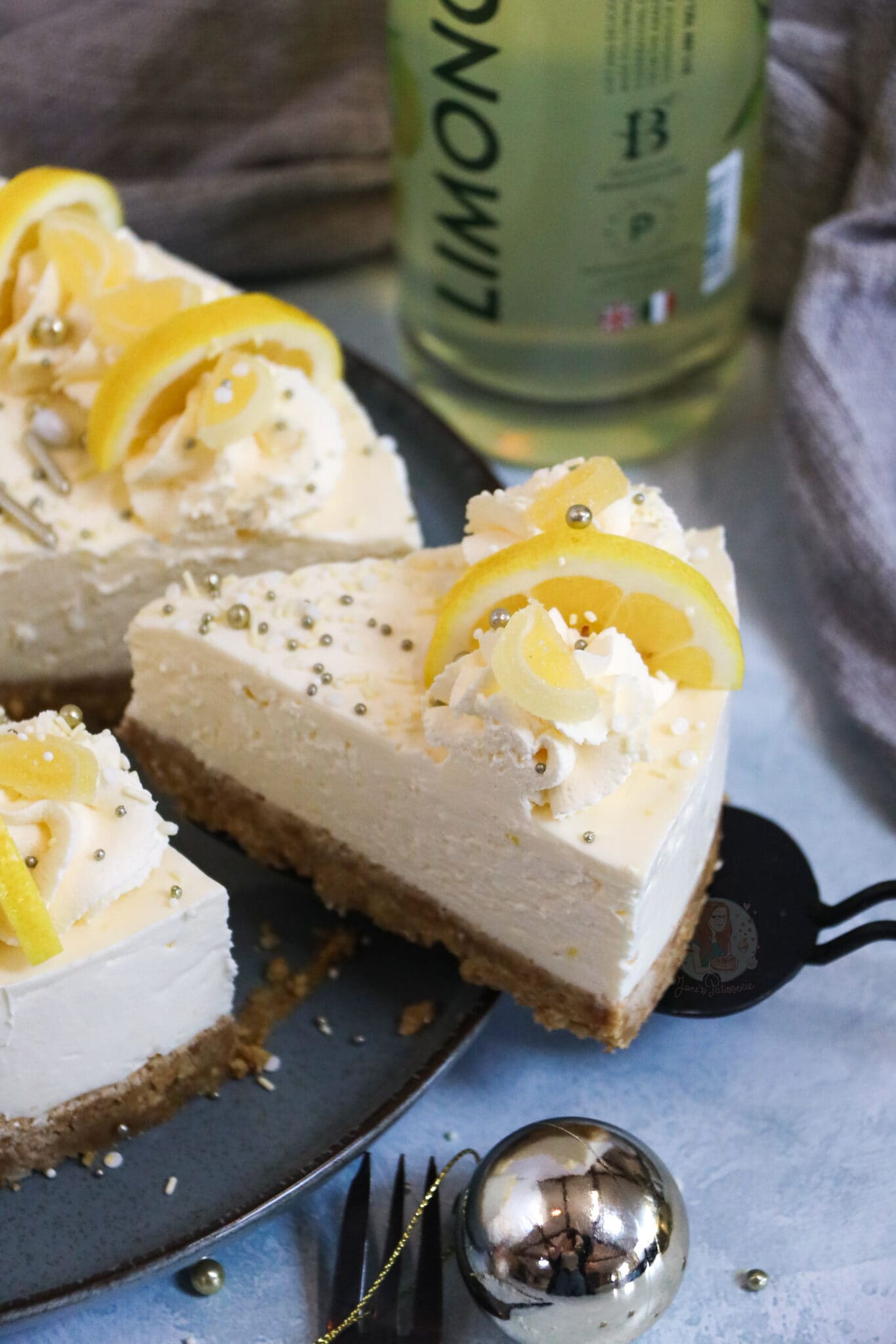 No-Bake Limoncello Cheesecake! - Jane's Patisserie