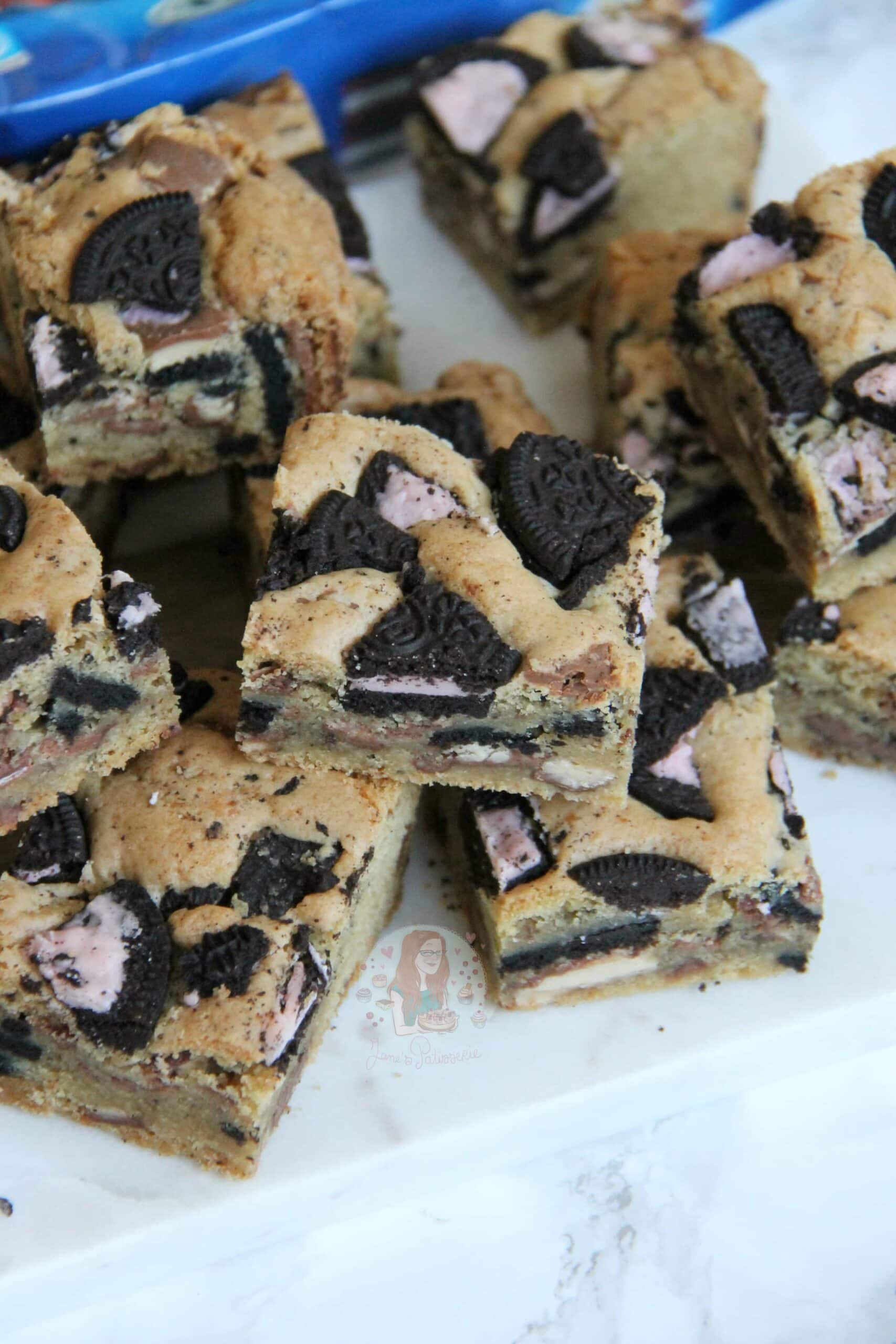 Oreo Cookie Bars! - Jane's Patisserie