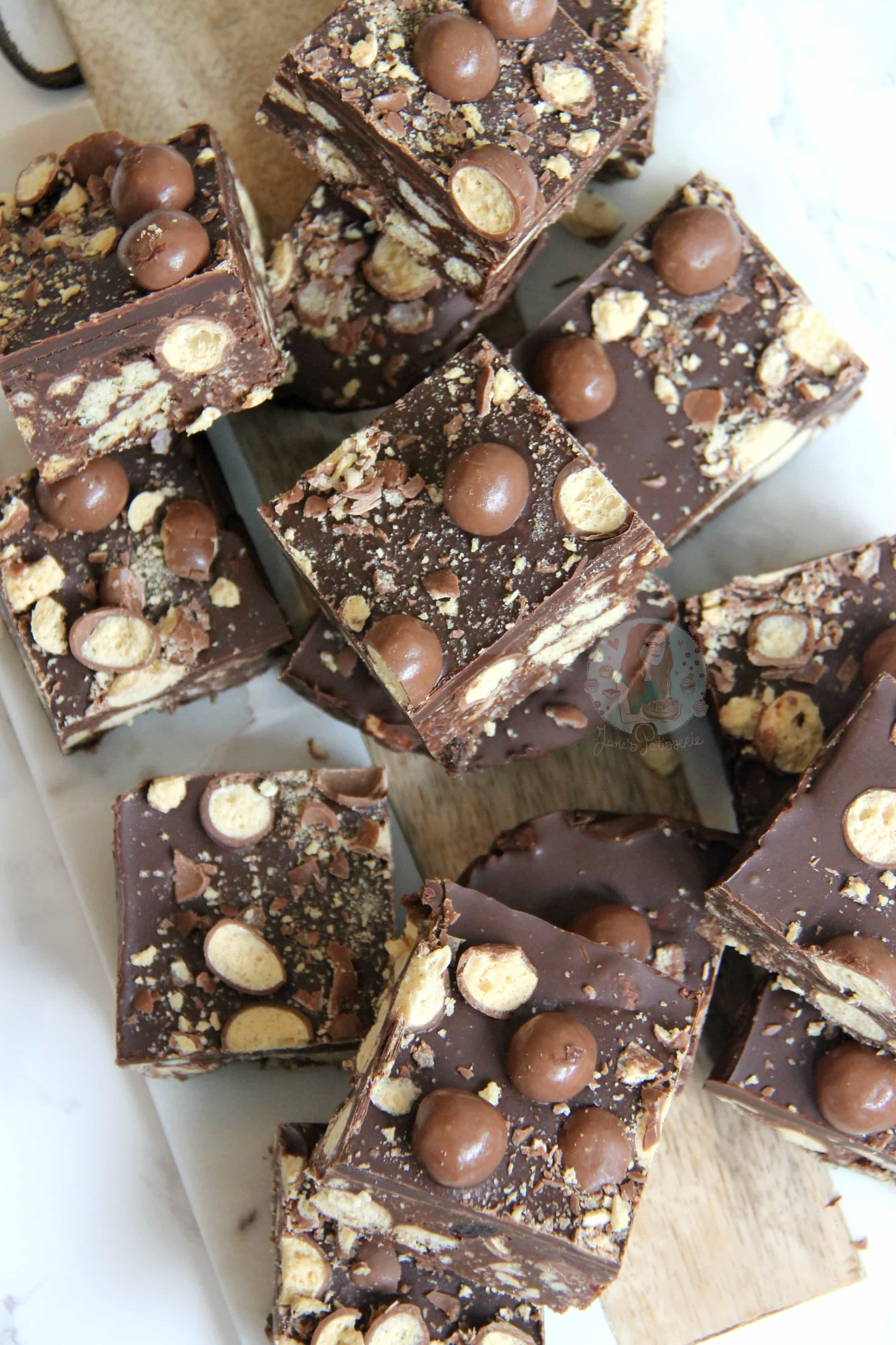 Malteser Tiffin - Jane's Patisserie
