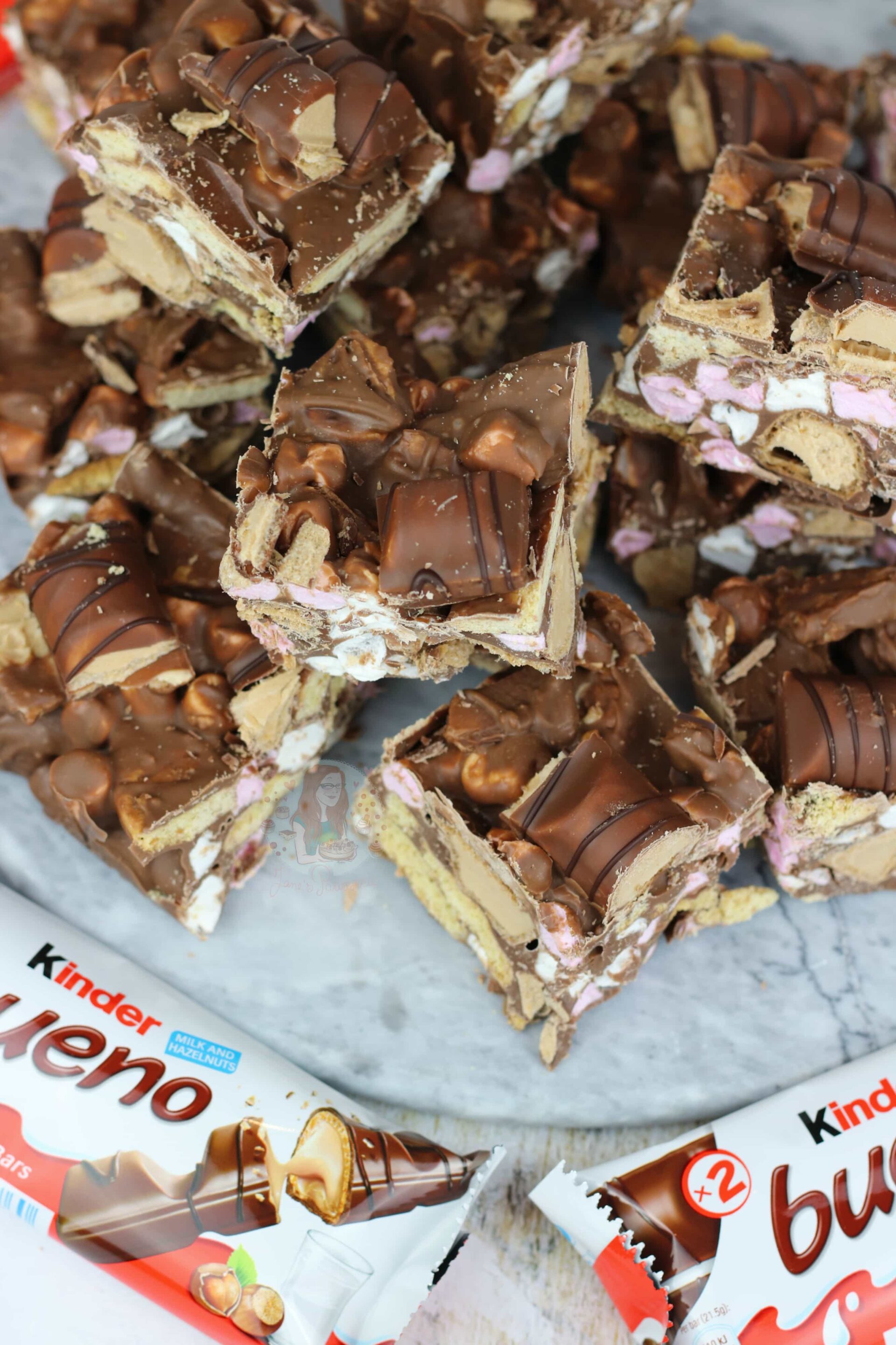 Kinder Bueno Rocky Road! - Jane's Patisserie