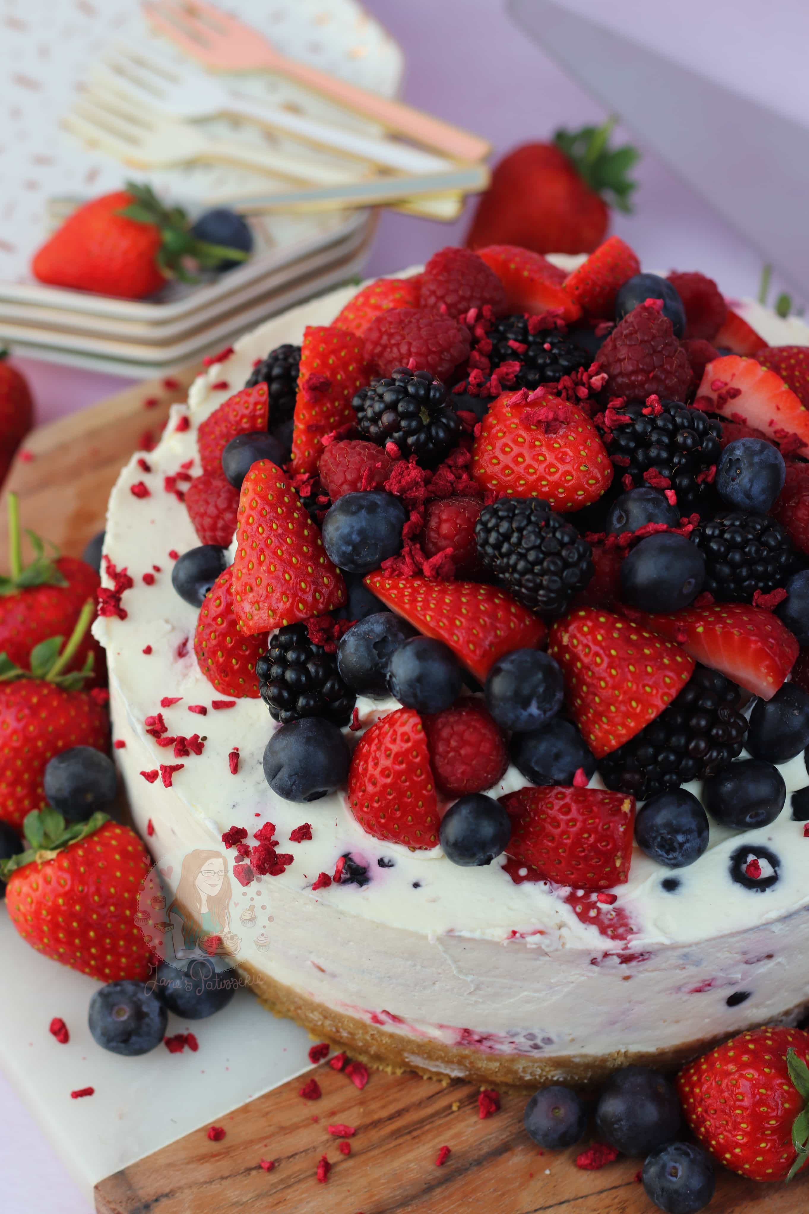 No-Bake Summer Berry Cheesecake! - Jane's Patisserie