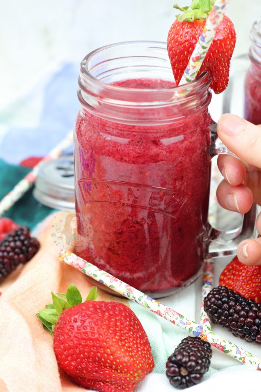 Summer Berry Smoothie! - Jane's Patisserie