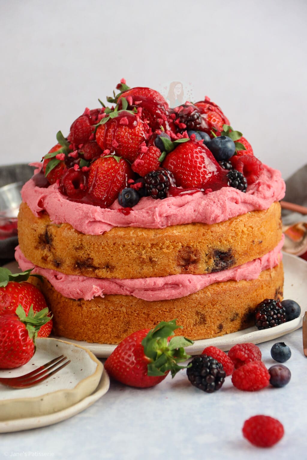 Summer Berry Cake! - Jane's Patisserie