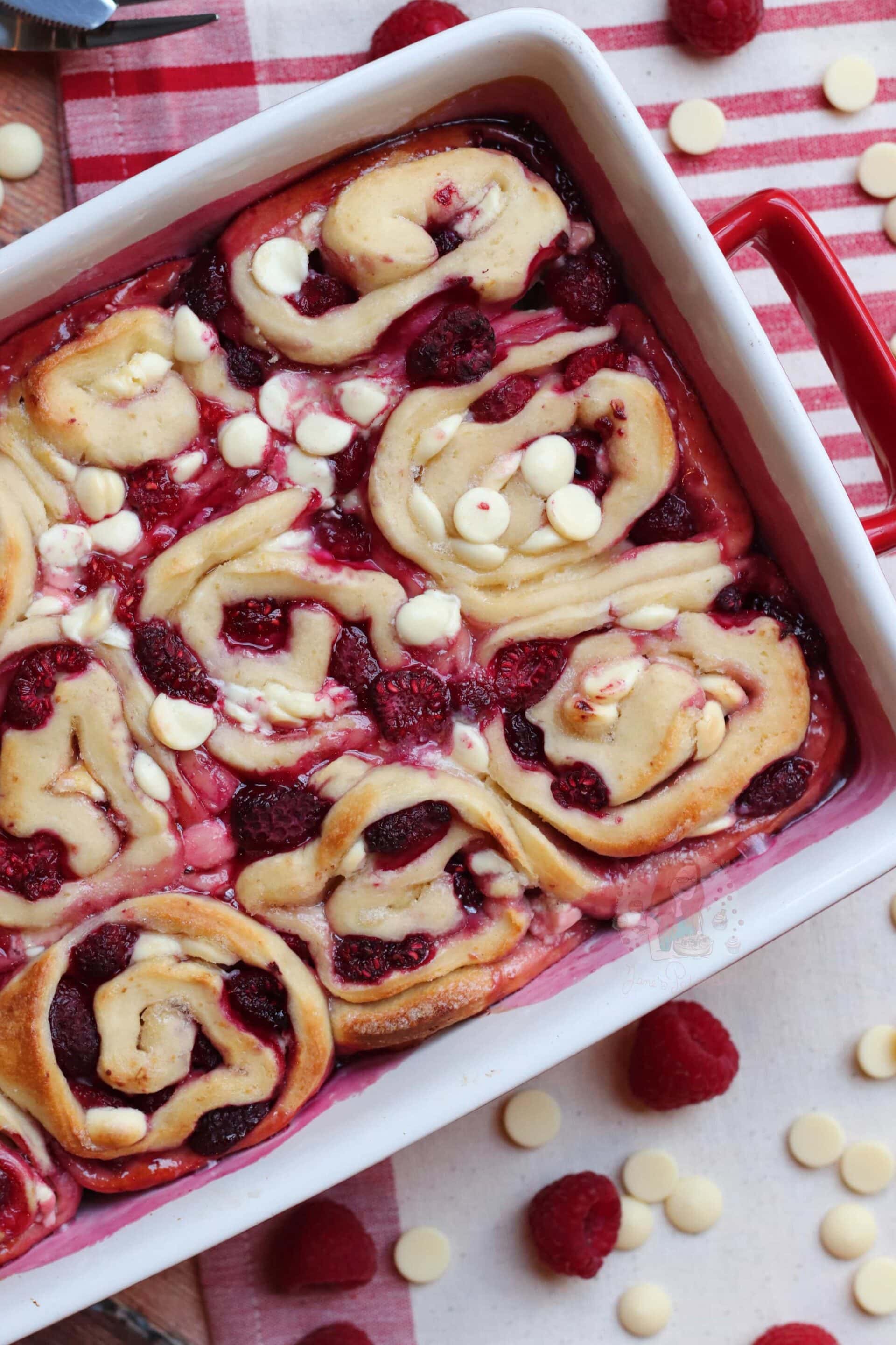 White Chocolate Raspberry Rolls! - Jane's Patisserie