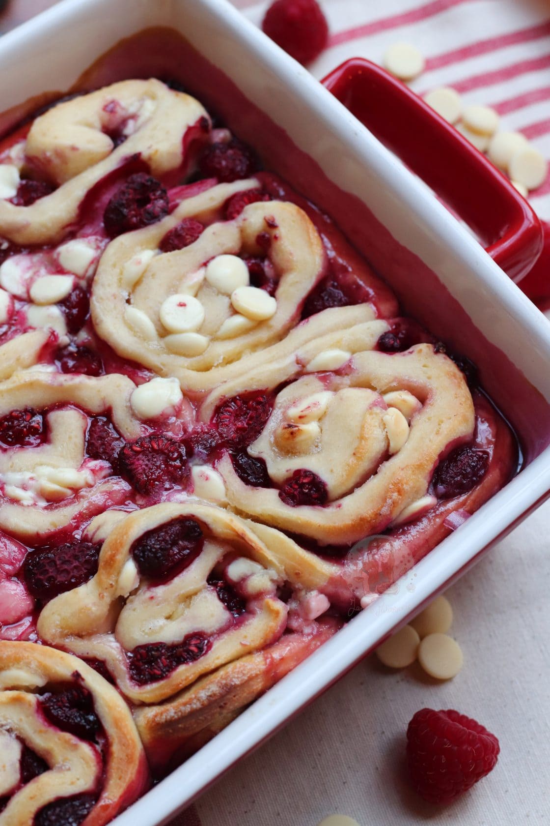 White Chocolate Raspberry Rolls! - Jane's Patisserie