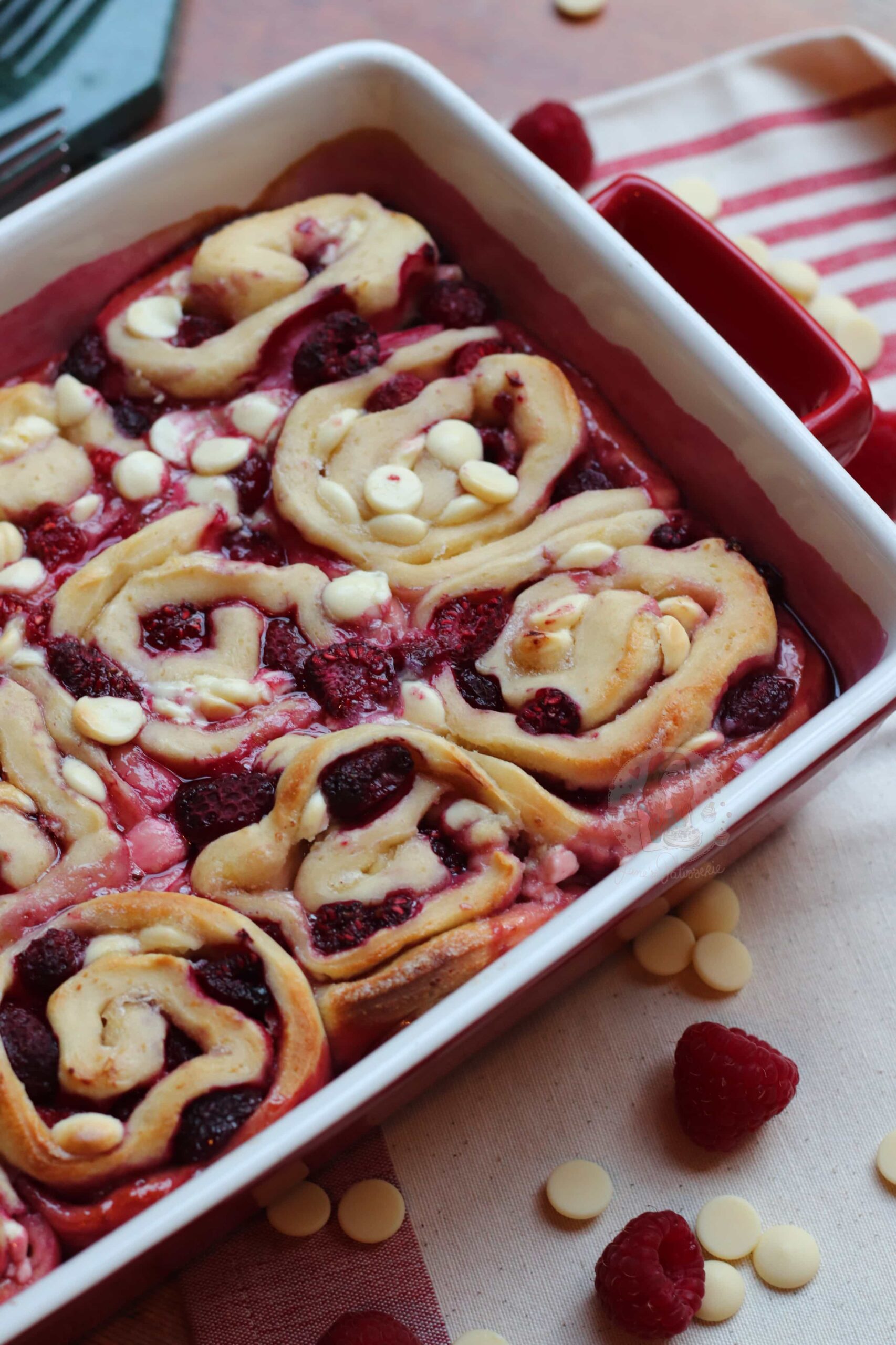 White Chocolate Raspberry Rolls! - Jane's Patisserie