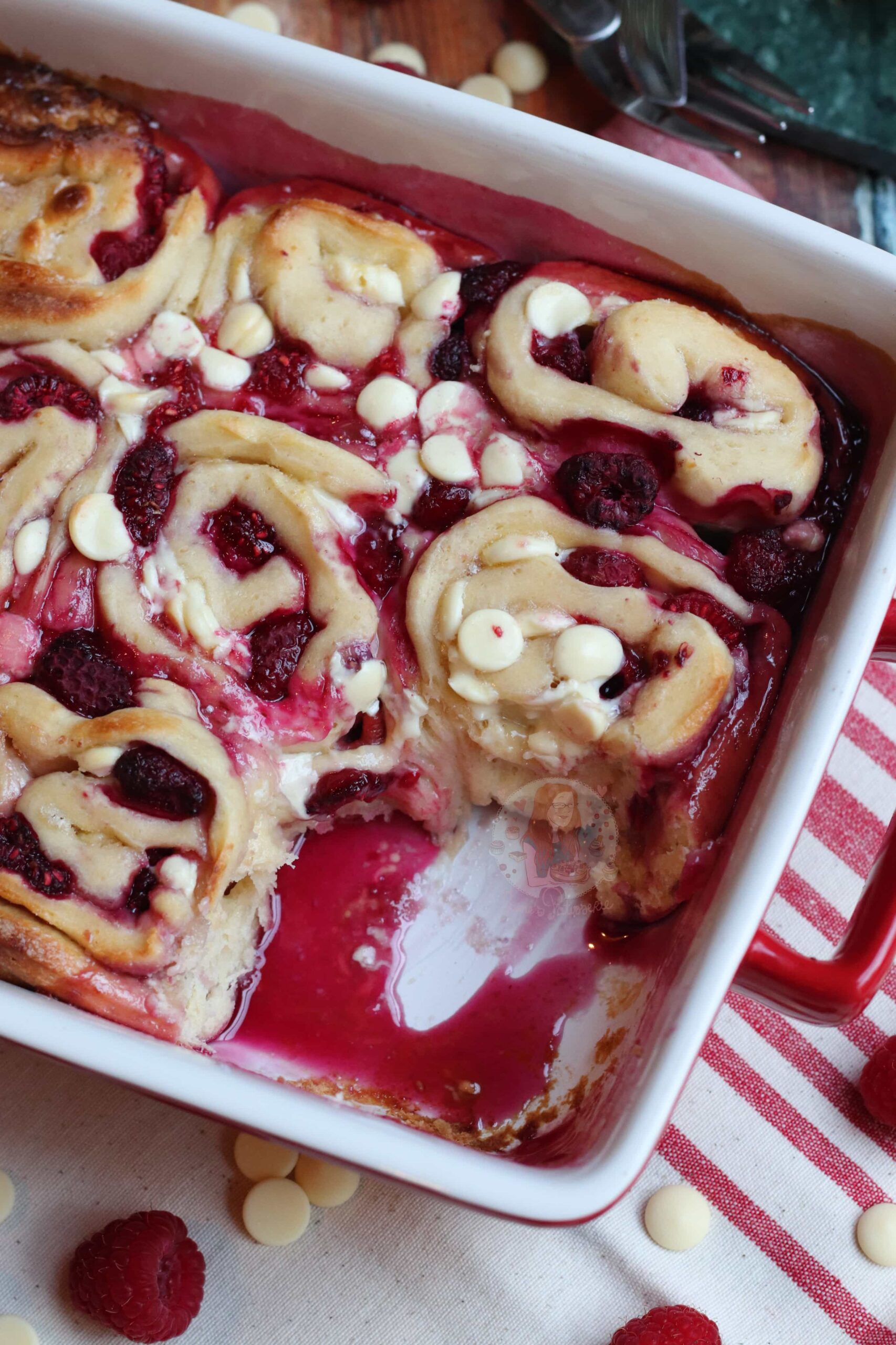 White Chocolate Raspberry Rolls! - Jane's Patisserie
