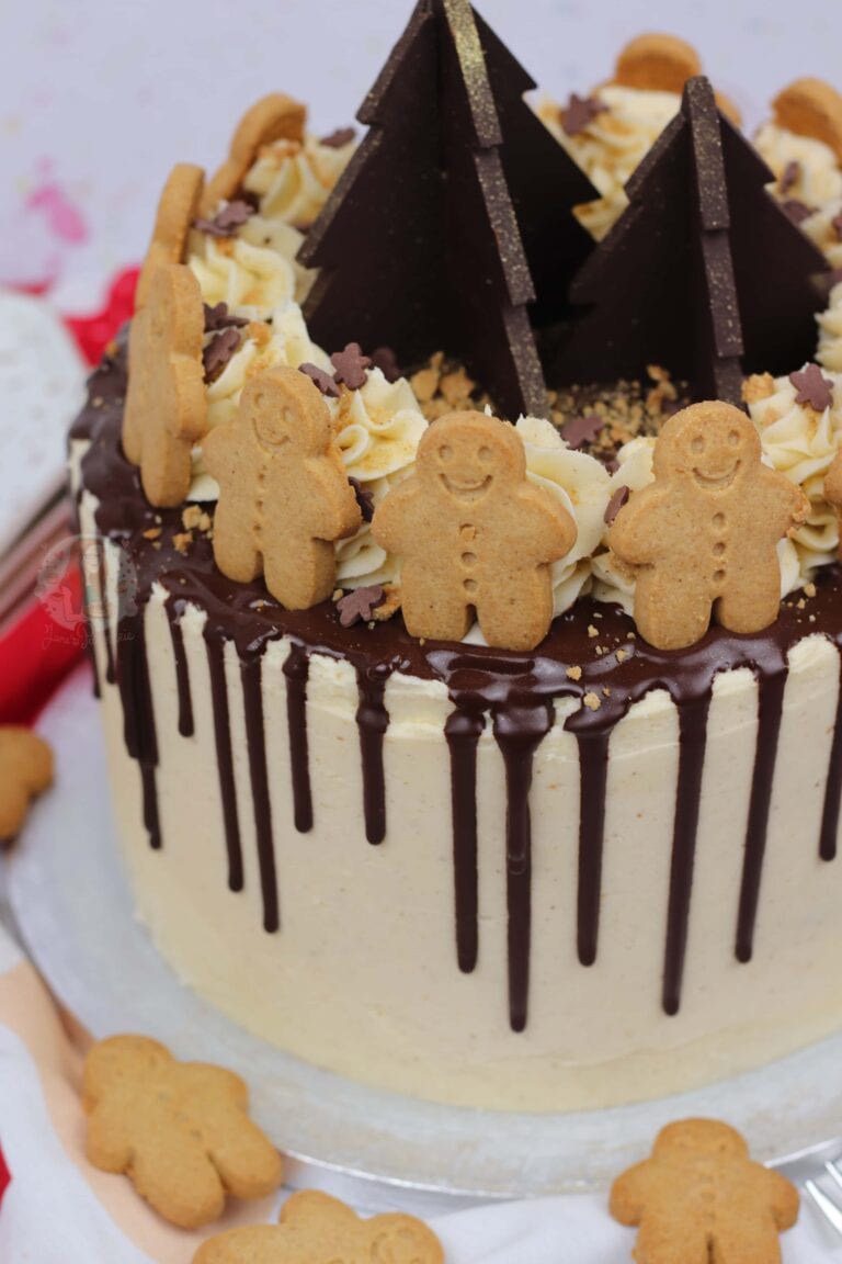 Gingerbread Drip Cake! - Jane's Patisserie