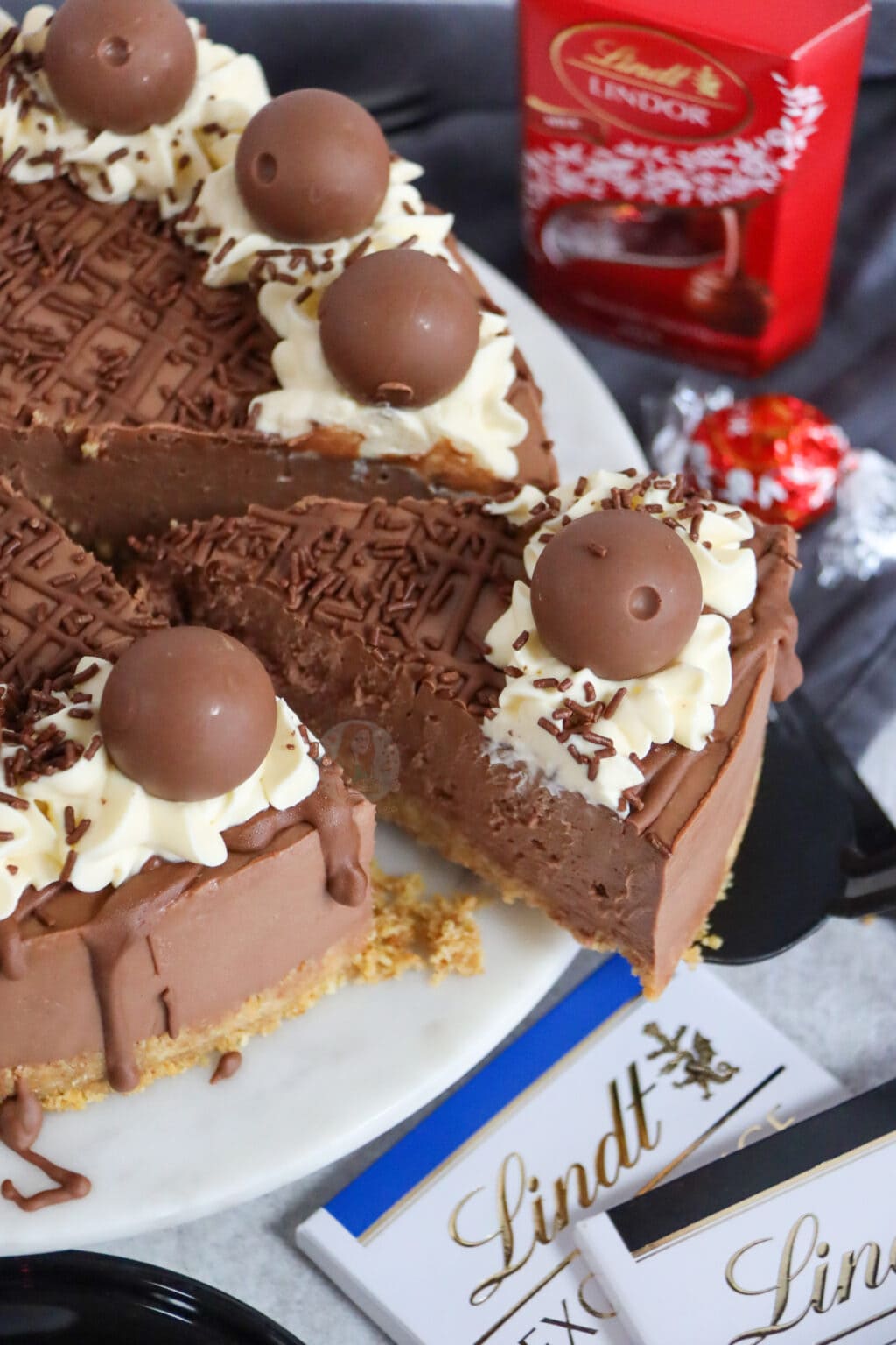 Lindt Chocolate Cheesecake! - Jane's Patisserie