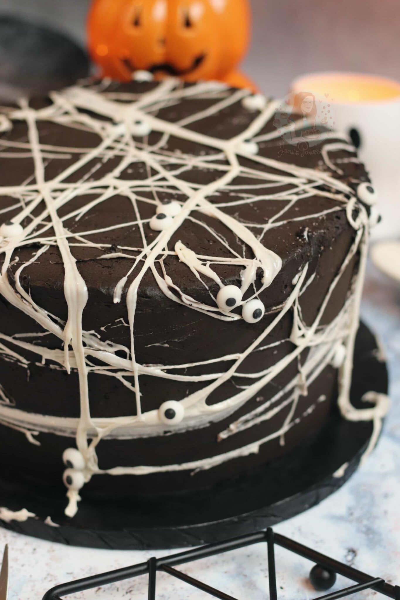 Spooky Spider Web Cake! - Jane's Patisserie