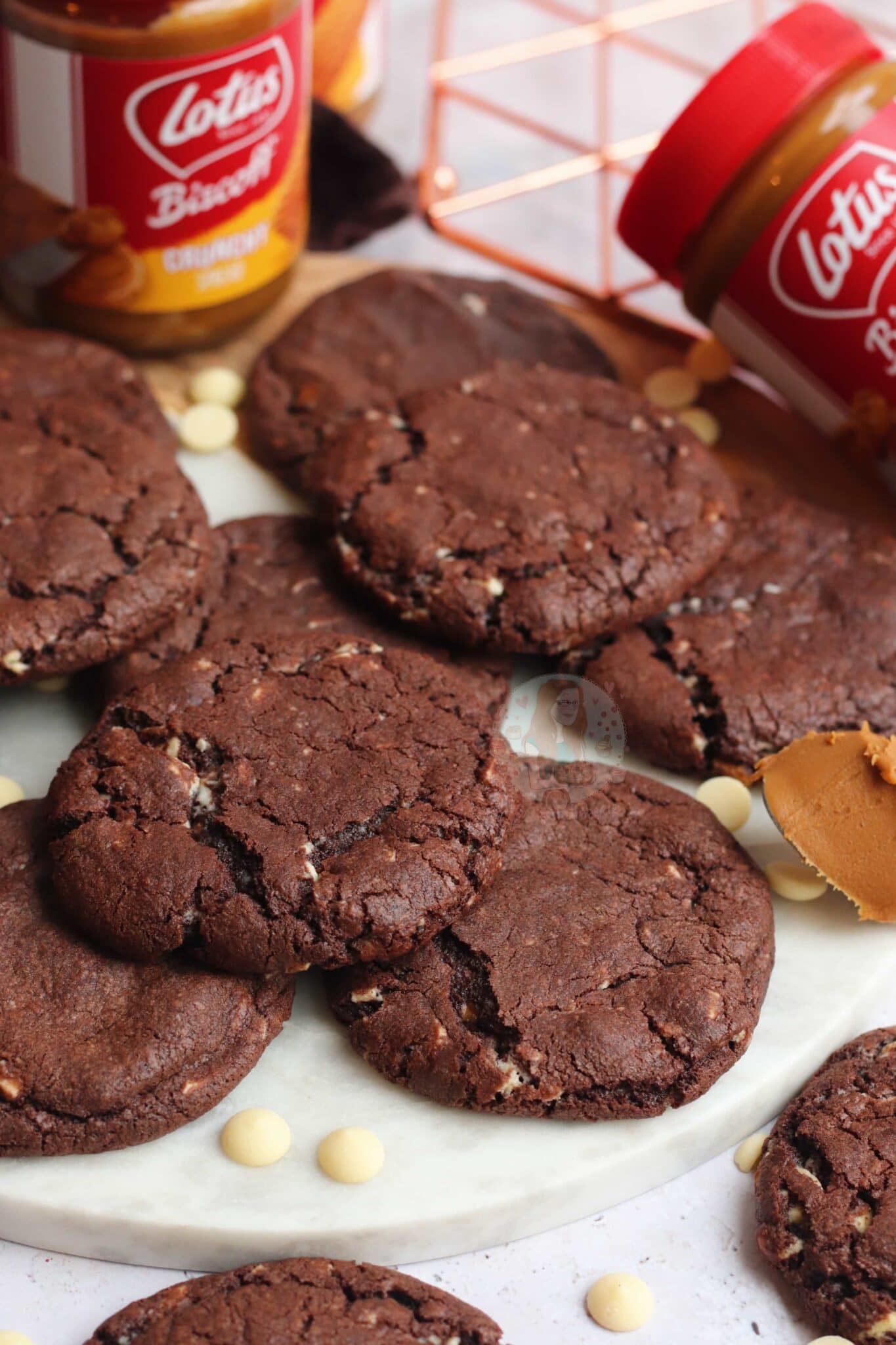 Biscoff Stuffed Cookies! - Jane's Patisserie