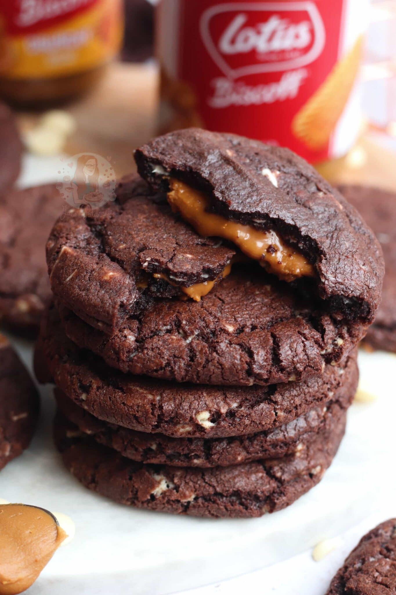 Biscoff Stuffed Cookies! - Jane's Patisserie