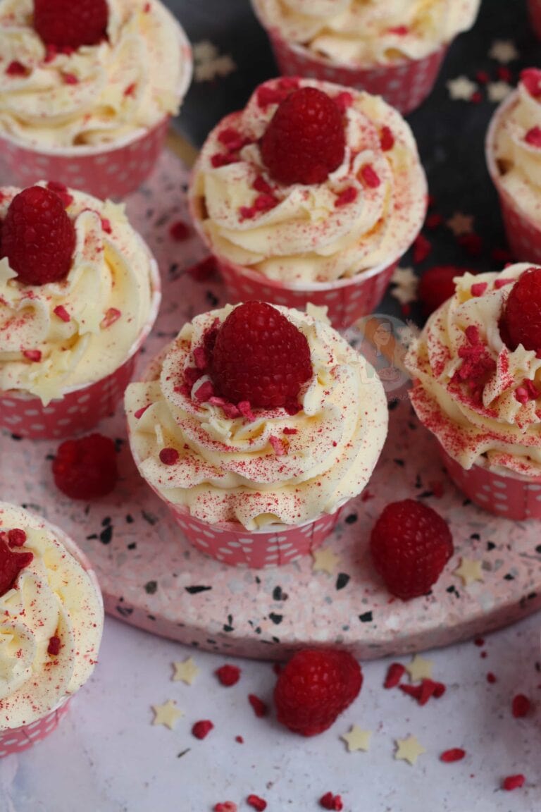 White Chocolate Raspberry Cupcakes - Jane's Patisserie