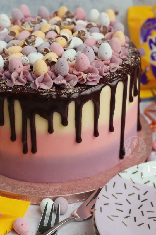 Mini Egg Drip Cake! - Jane's Patisserie