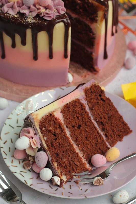 Mini Egg Drip Cake! - Jane's Patisserie