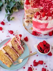 Raspberry Ripple Cake! - Jane's Patisserie