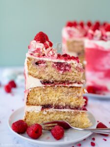 Raspberry Ripple Cake! - Jane's Patisserie