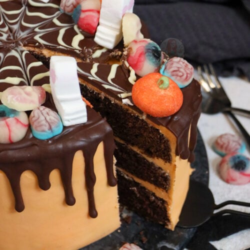 Halloween Drip Cake! - Jane's Patisserie