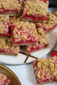 Raspberry Crumble Bars! - Jane's Patisserie
