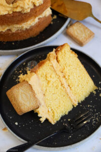 Custard Cream Cake! - Jane's Patisserie