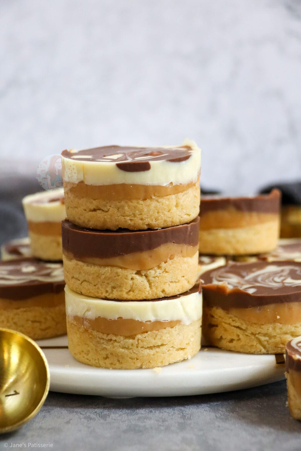 Individual Millionaires Shortbread! - Jane's Patisserie
